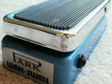 Mark Knopfler Guitar Setup And Rig Rundown